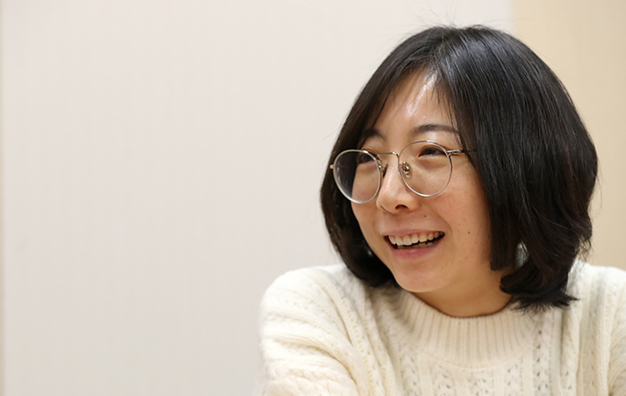 Chinese literary honoree finds solace through writing poems in Korean ...