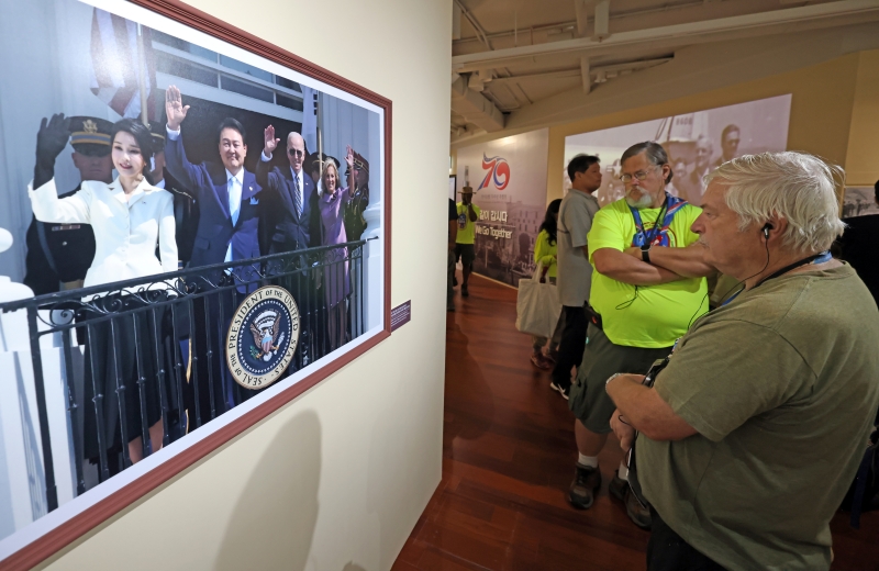 US scouts visit exhibition on 70 years of bilateral alliance | Gangnam.com